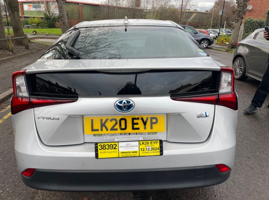 TOYOTA PRIUS HYBRID LK20EYP – WOLVERHAMPTON PLATES CAR HIRE - elegantcars